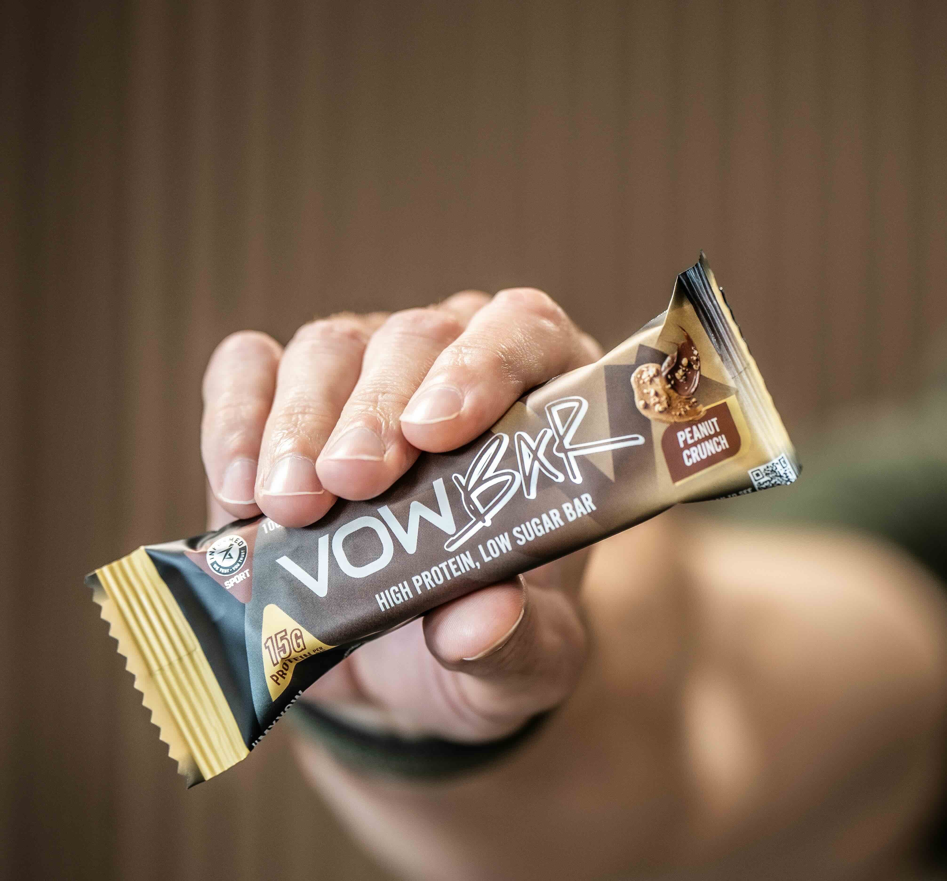 Protein Bars vs Protein Powders: Choosing the Best Option for Your Fit ...